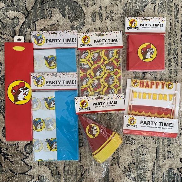 BUC-EE'S | Party Supplies | New Bucees Bundle Of Birthday Party ...
